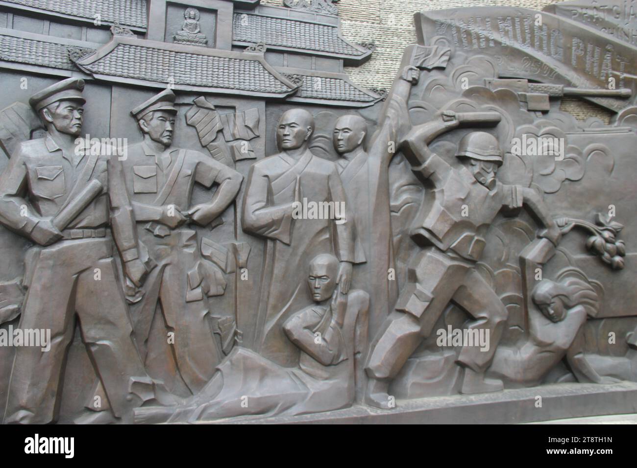 Thich Quang Duc Memorial, Buddhist monk who burned himself to death to ...