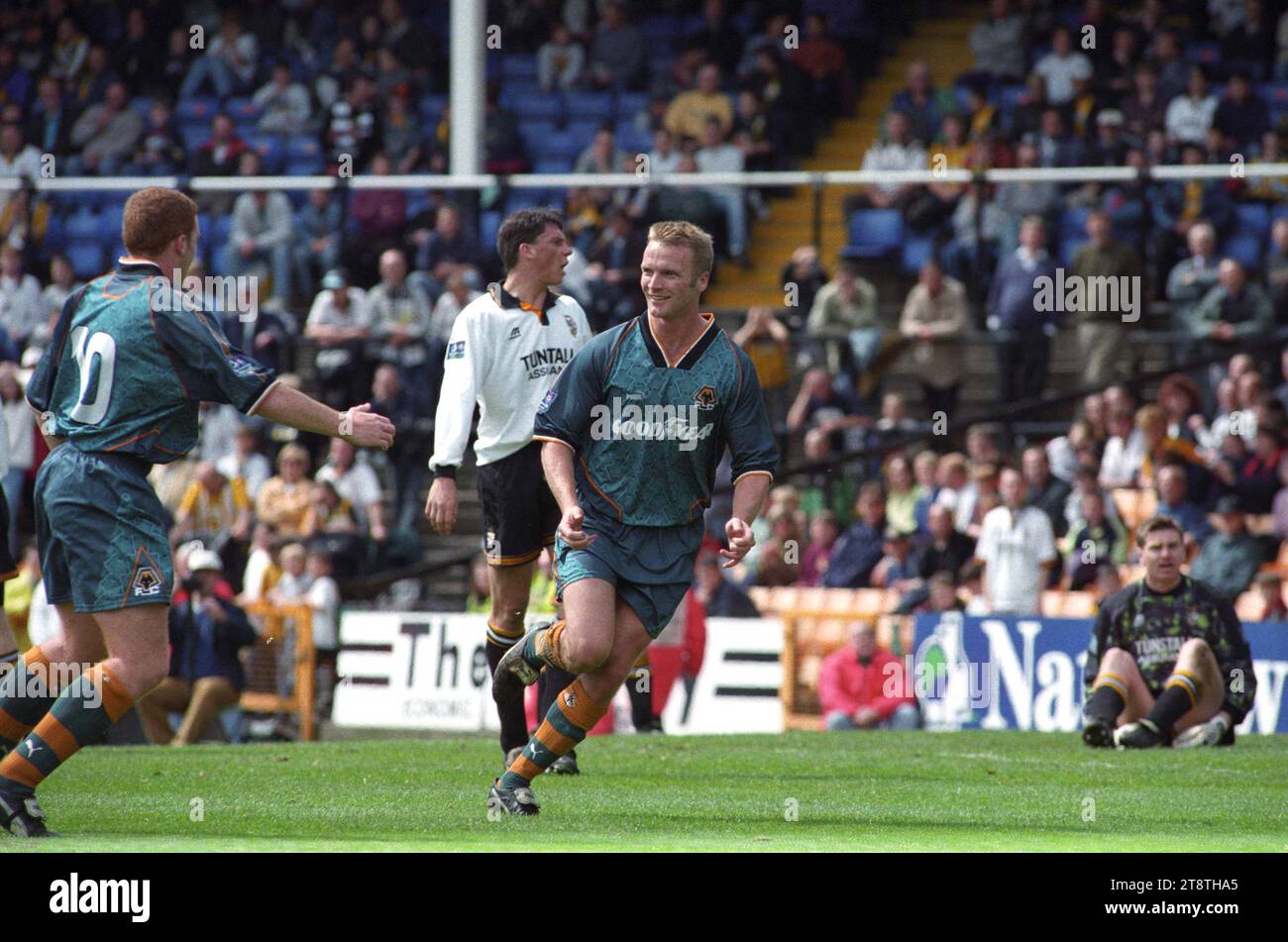 Geoff Thomas celebrates his goal Port Vale v Wolverhampton Wanderers FA ...