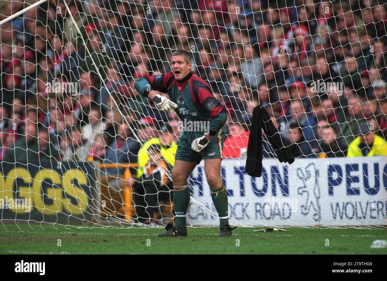 Goalkeeper segers hi-res stock photography and images - Alamy