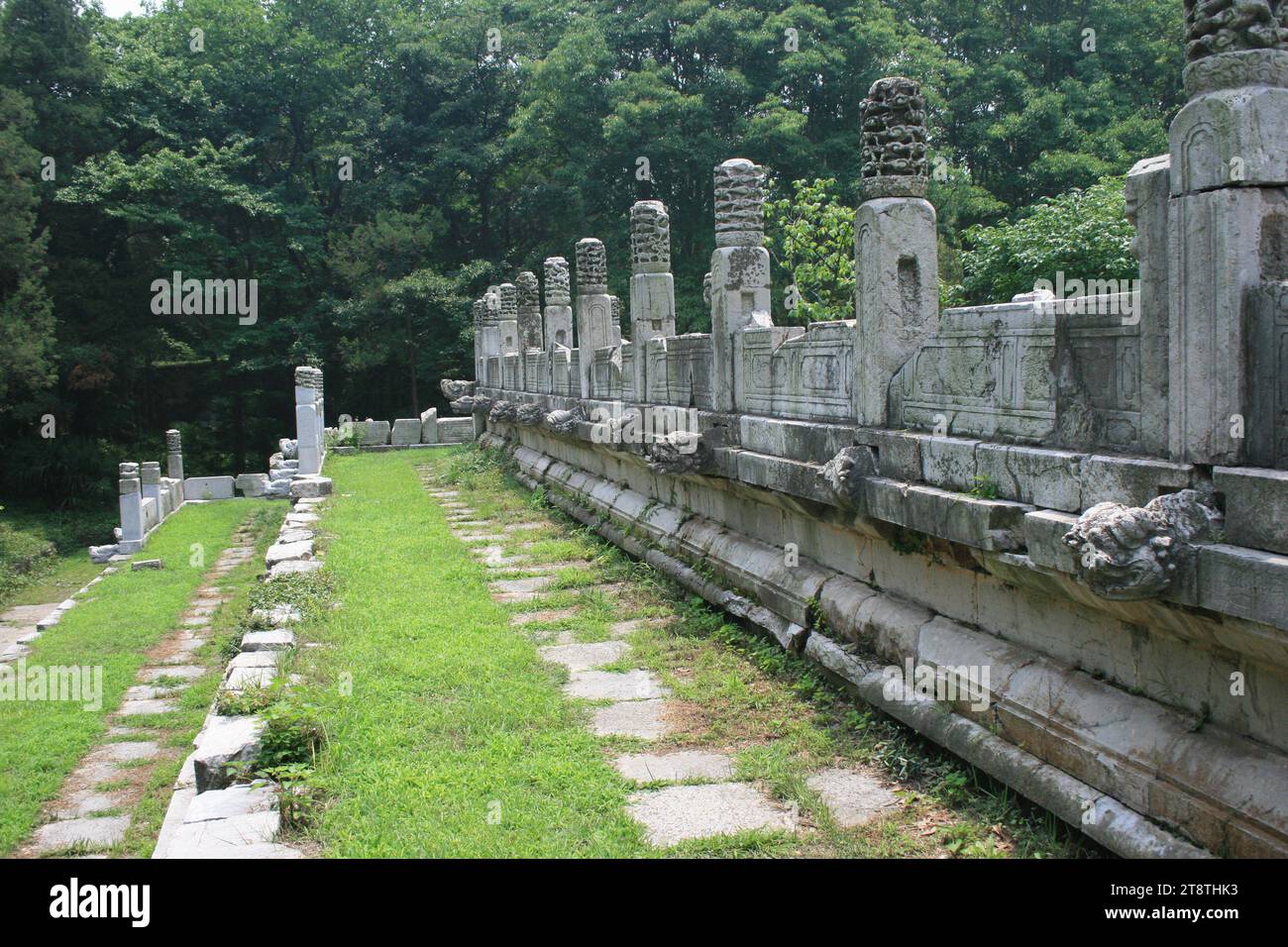 Ming Xiaoling (Emperor Hongwu Tomb), Burial site of Ming Hongwu (Zhu ...