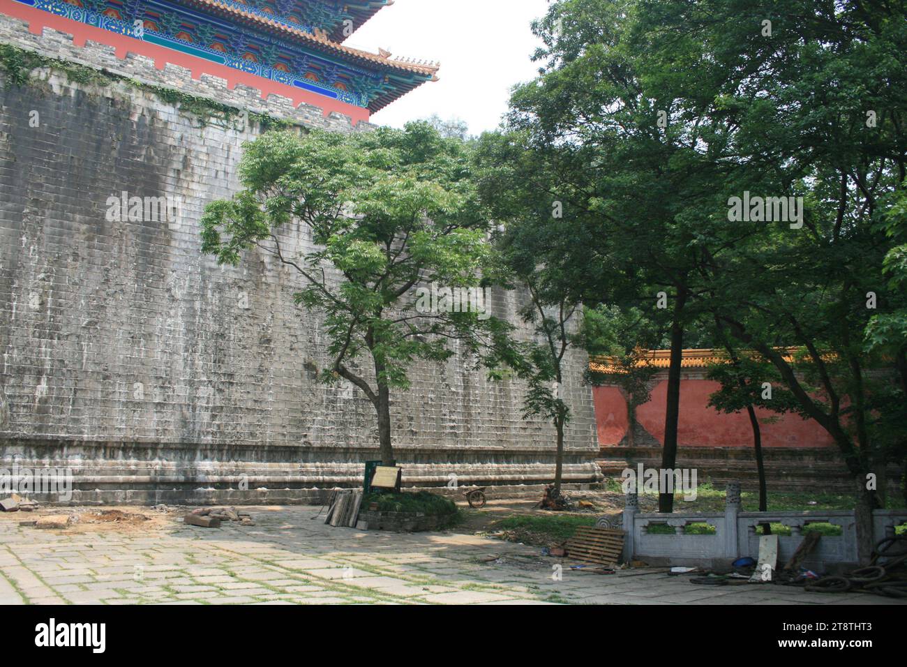 Ming Xiaoling (Emperor Hongwu Tomb), Burial site of Ming Hongwu (Zhu ...