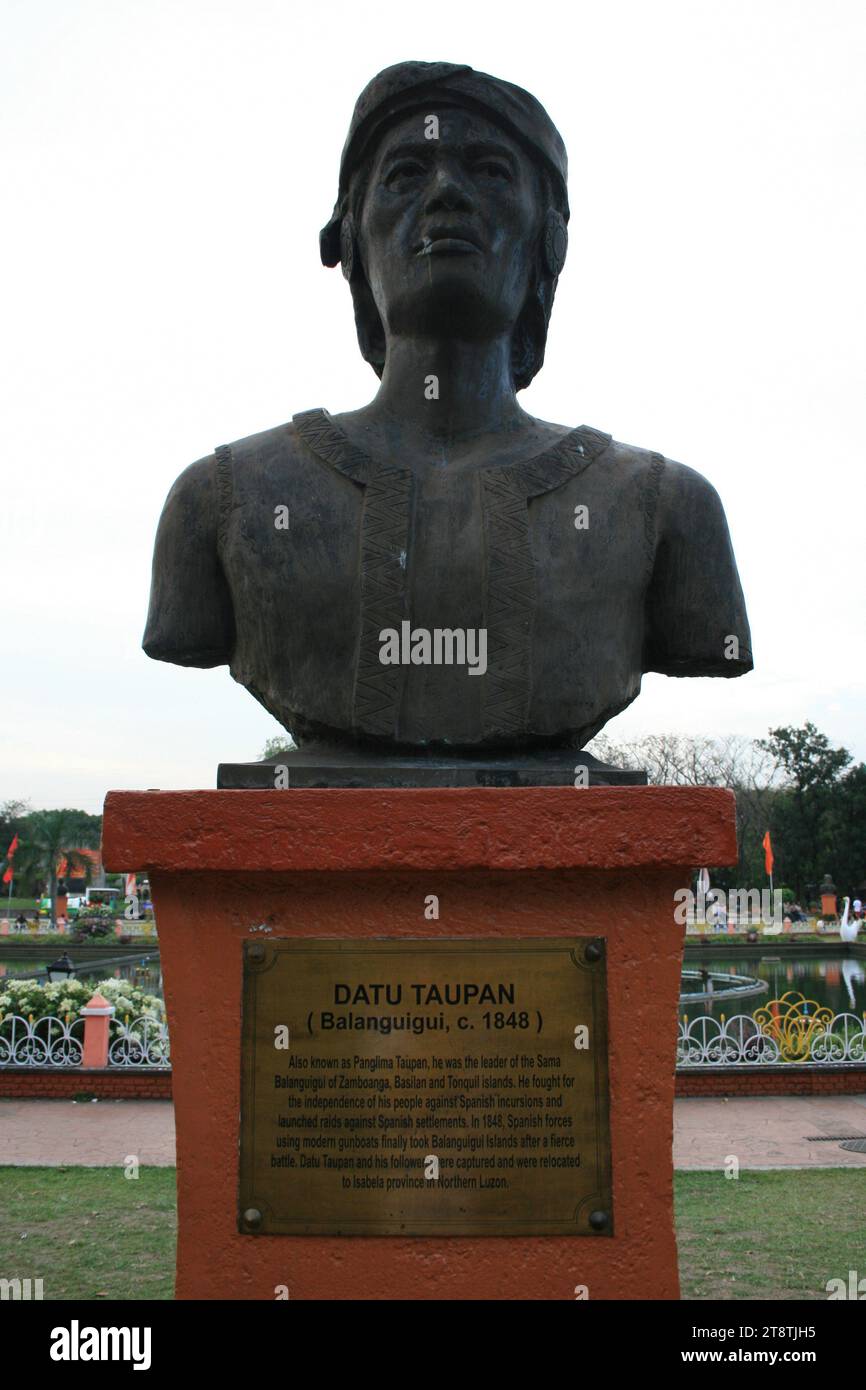 Taupan hi-res stock photography and images - Alamy