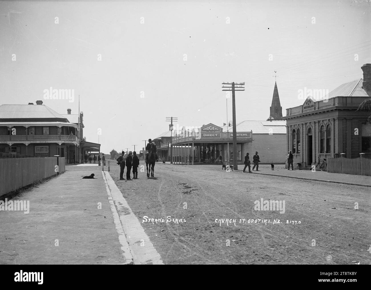 Now elliot street hi-res stock photography and images - Alamy