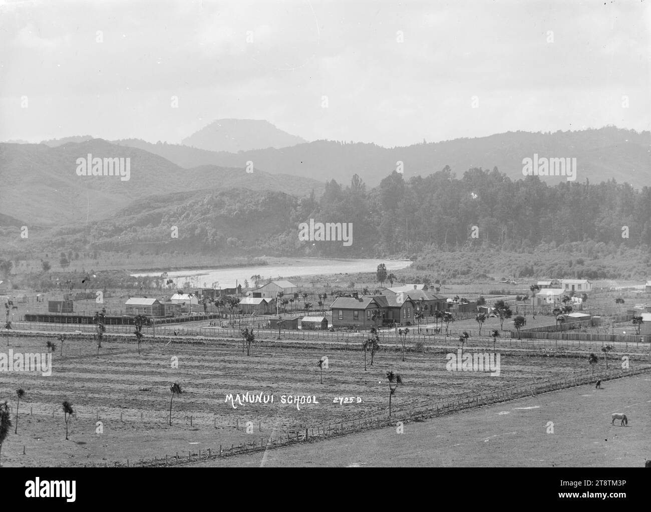 Looking over part of Manunui, with the school in the centre, Looking ...