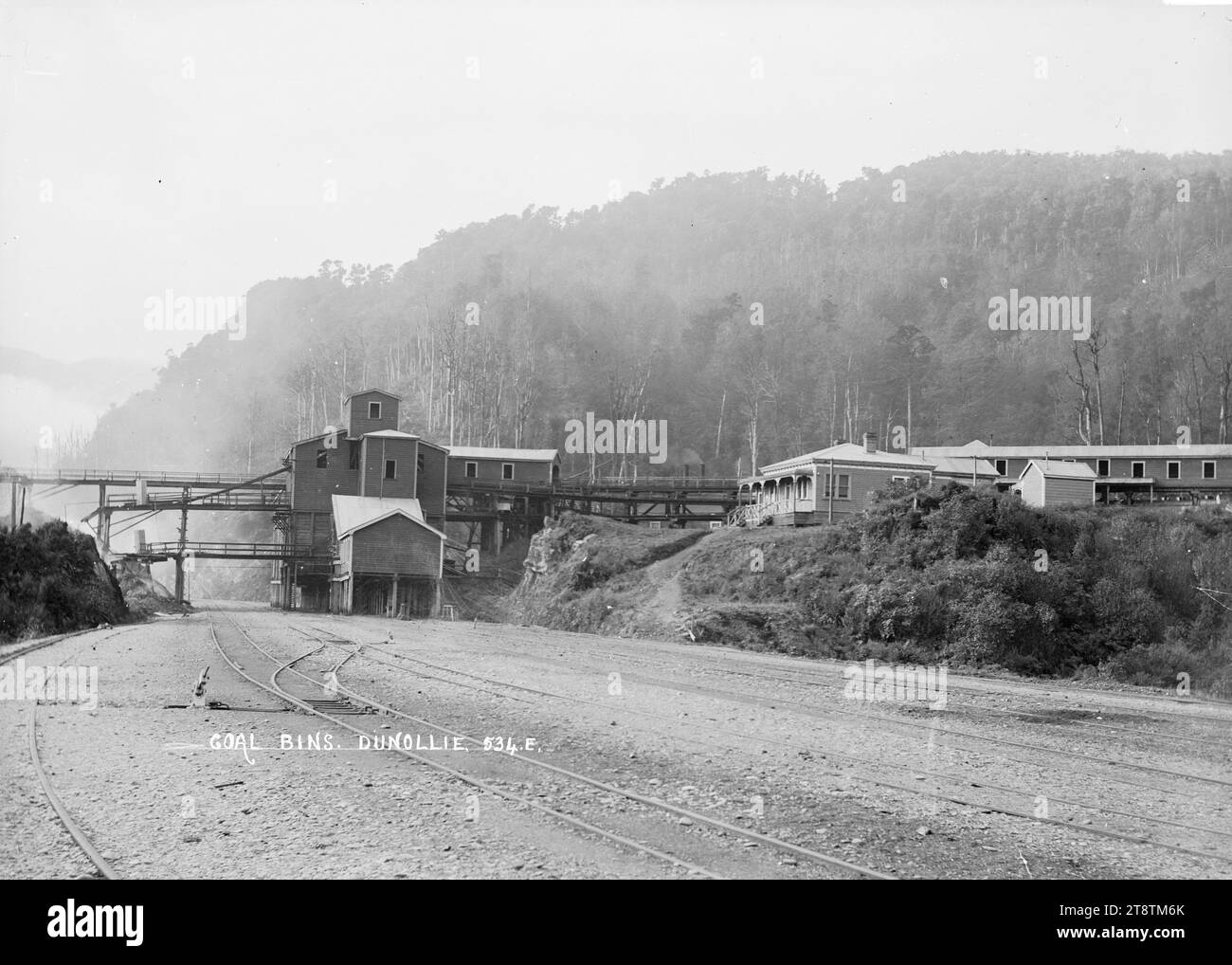 Coal bins by the railway line at Dunollie, Grey District, View of coal ...