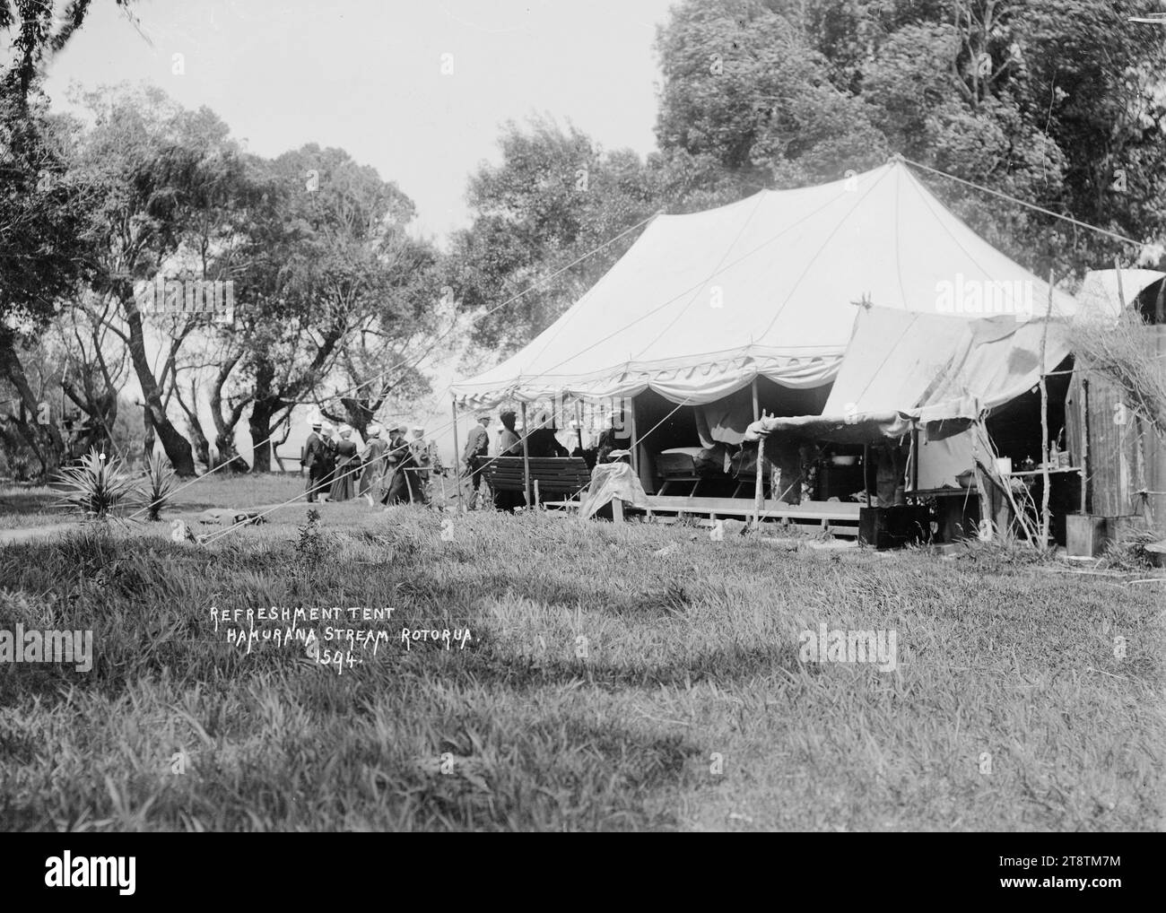 Refreshment tent at Hamurana Stream and freshwater springs near Rotorua ...