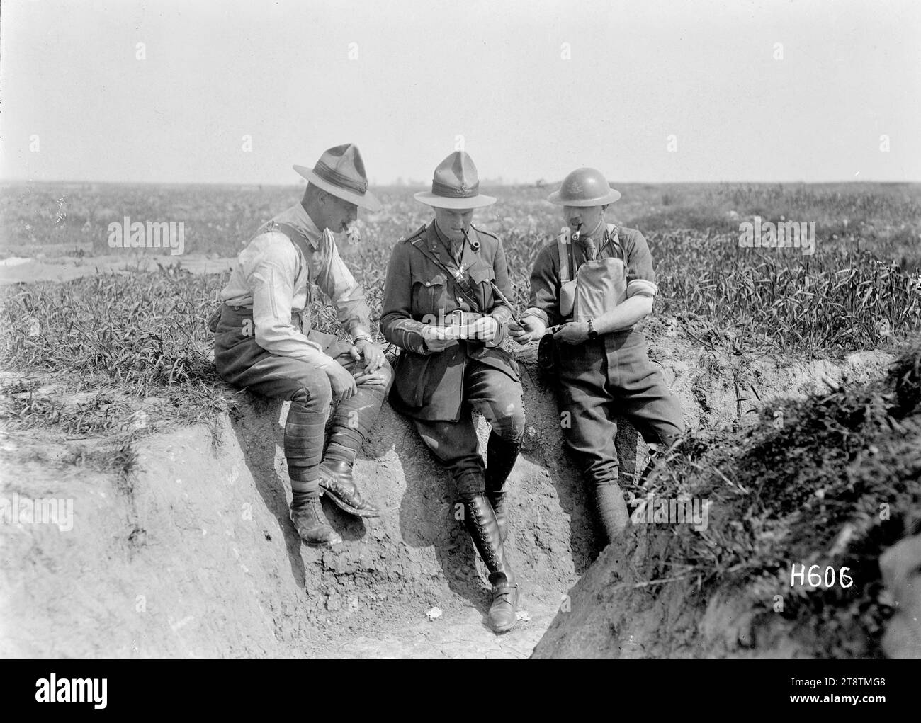 Sitting i Black and White Stock Photos & Images - Alamy
