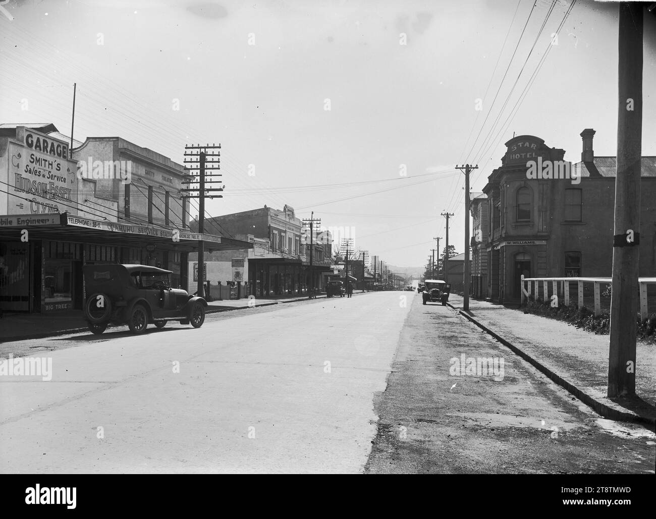 View looking along Great South Road, Otahuhu, Auckland, New Zealand ...