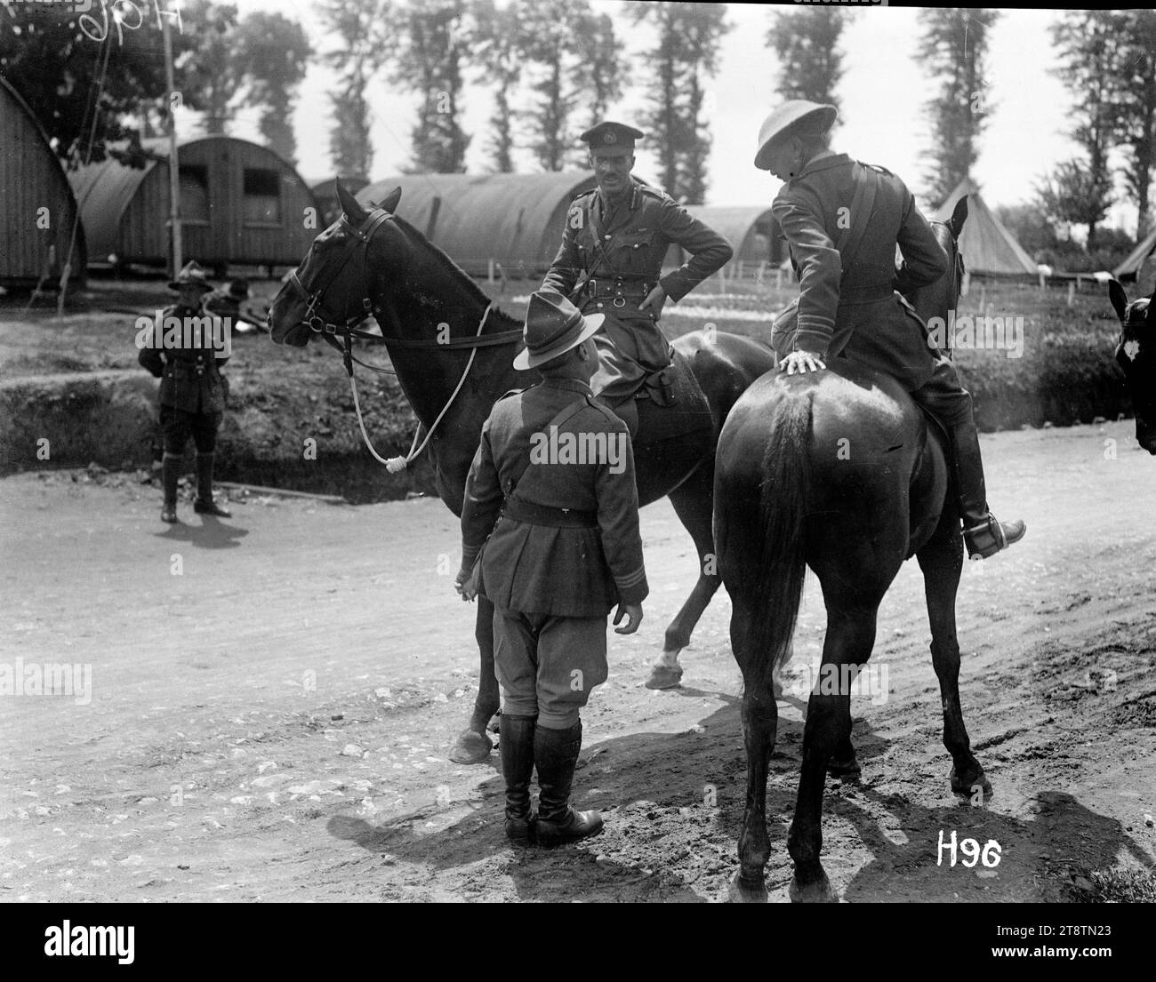 Brigadier General Hart and Colonel Sykes speaking to Colonel Hardie ...
