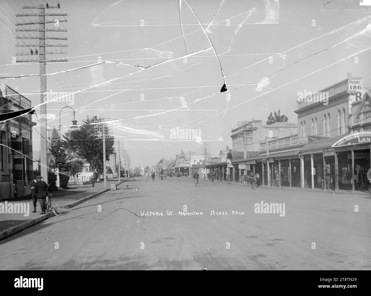 Image circa 1910 1930 hi-res stock photography and images - Alamy