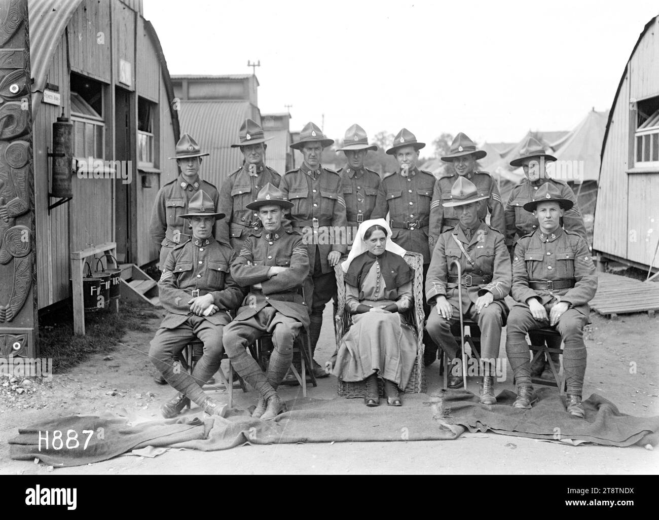 The NCOs and the matron of the New Zealand Stationary Hospital, Wisques ...