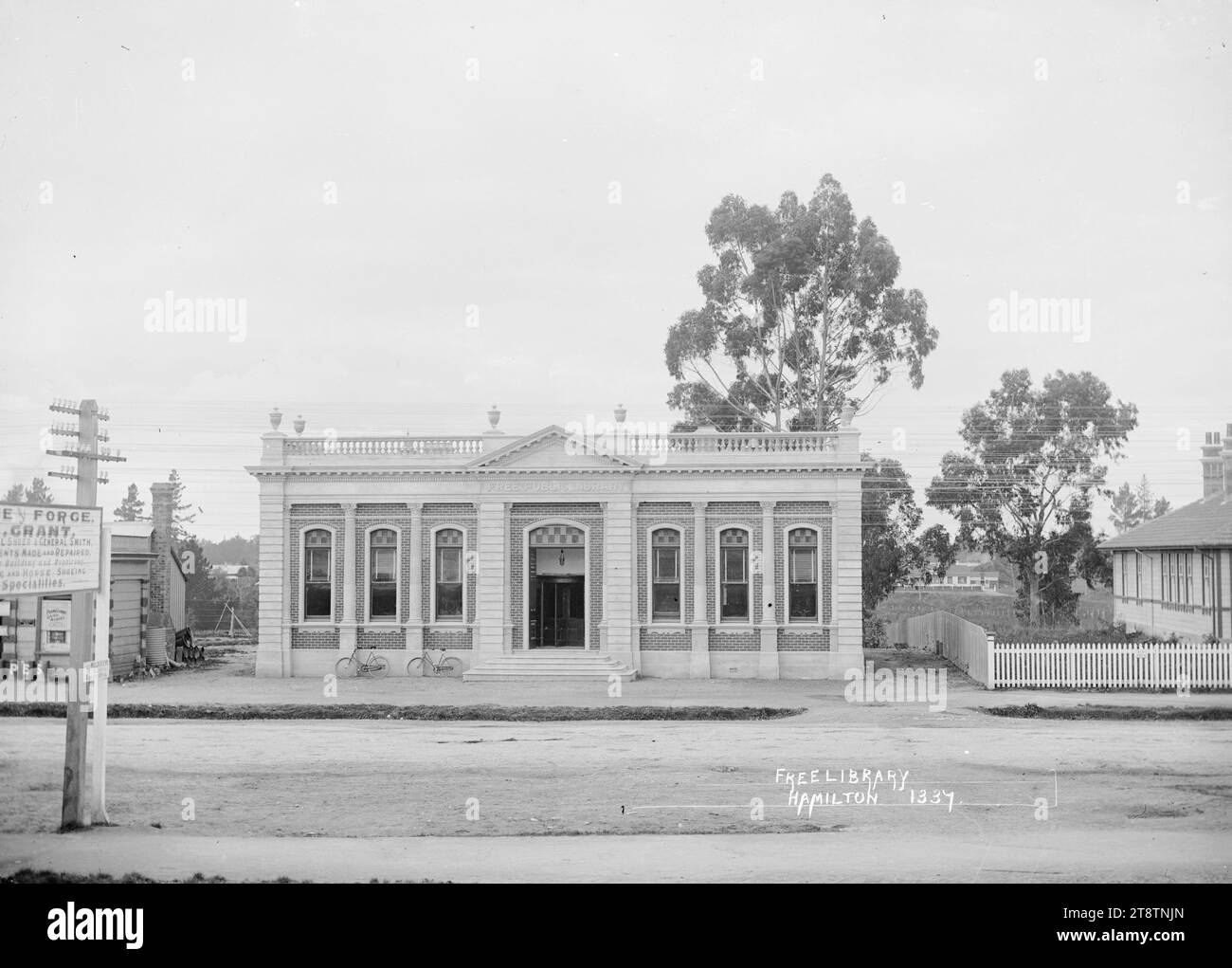 Hamilton Public Library, The Hamilton Public Library Stock Photo - Alamy