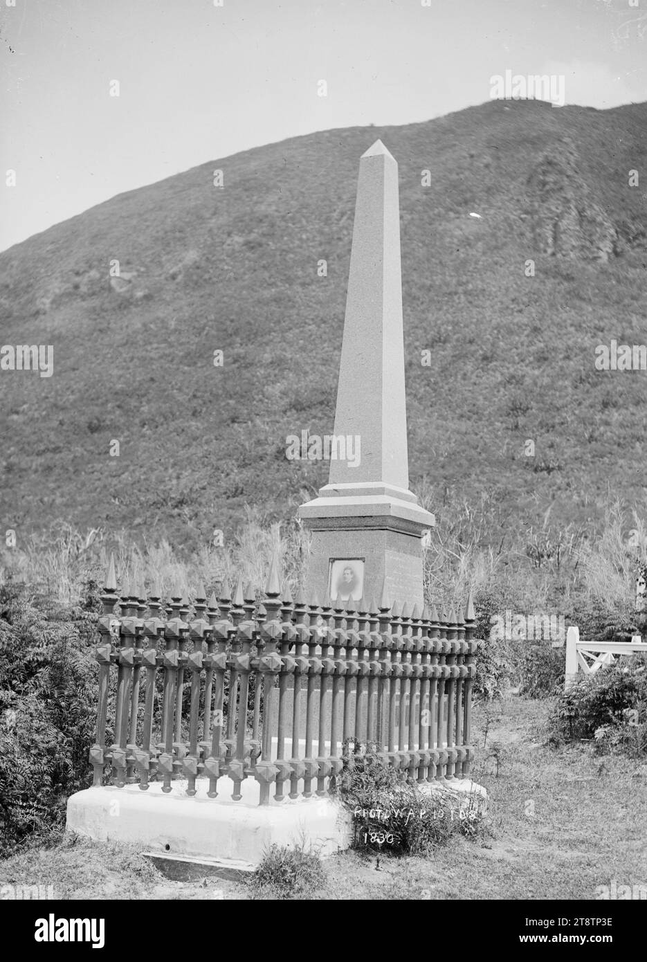 Kauae cemetery hi-res stock photography and images - Alamy