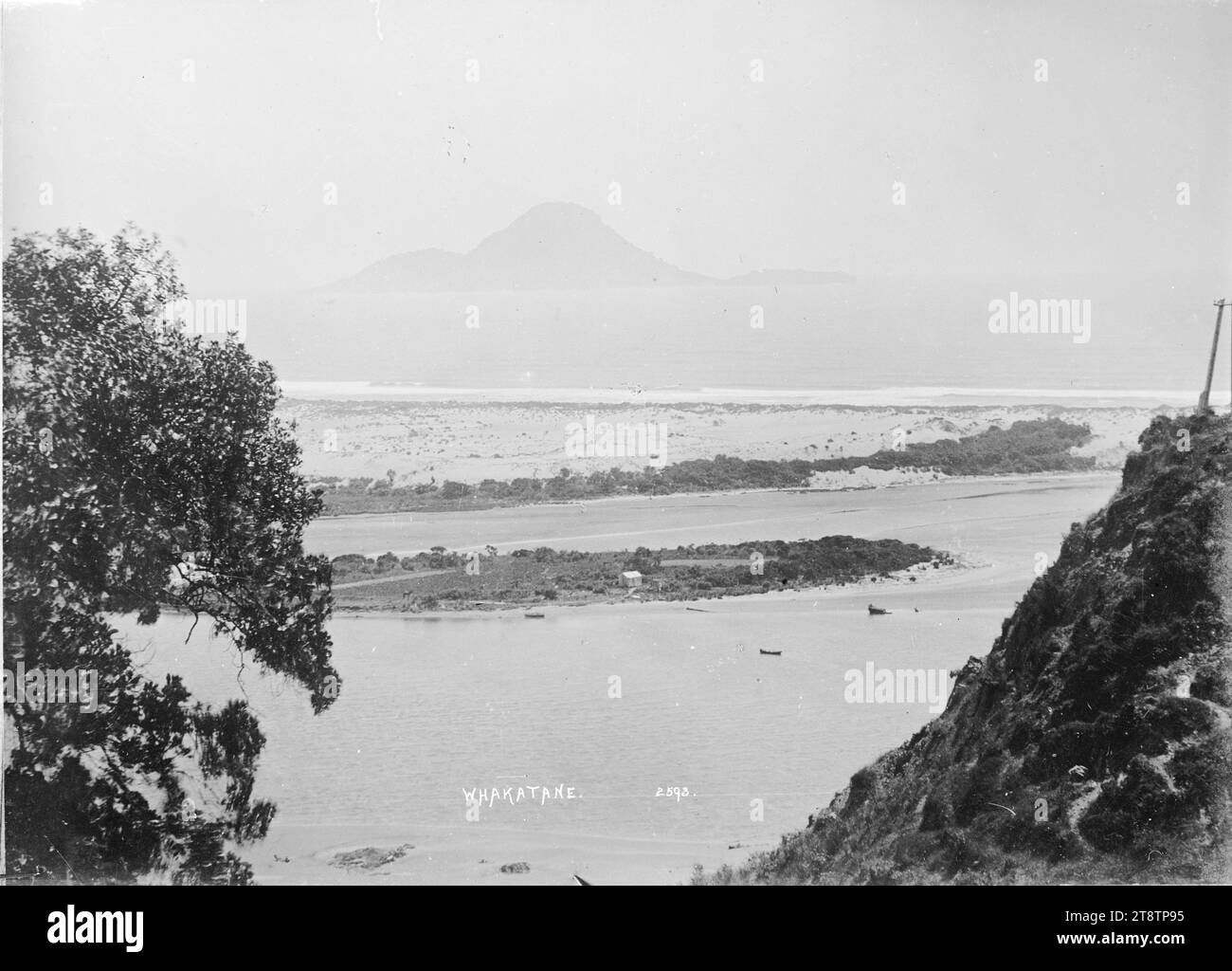 Motuhora island hi-res stock photography and images - Alamy