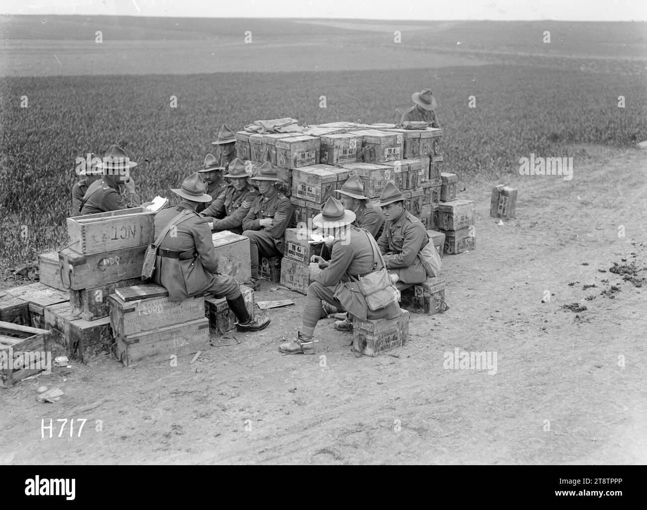 New zealand machine gun company receiving hi-res stock photography and ...