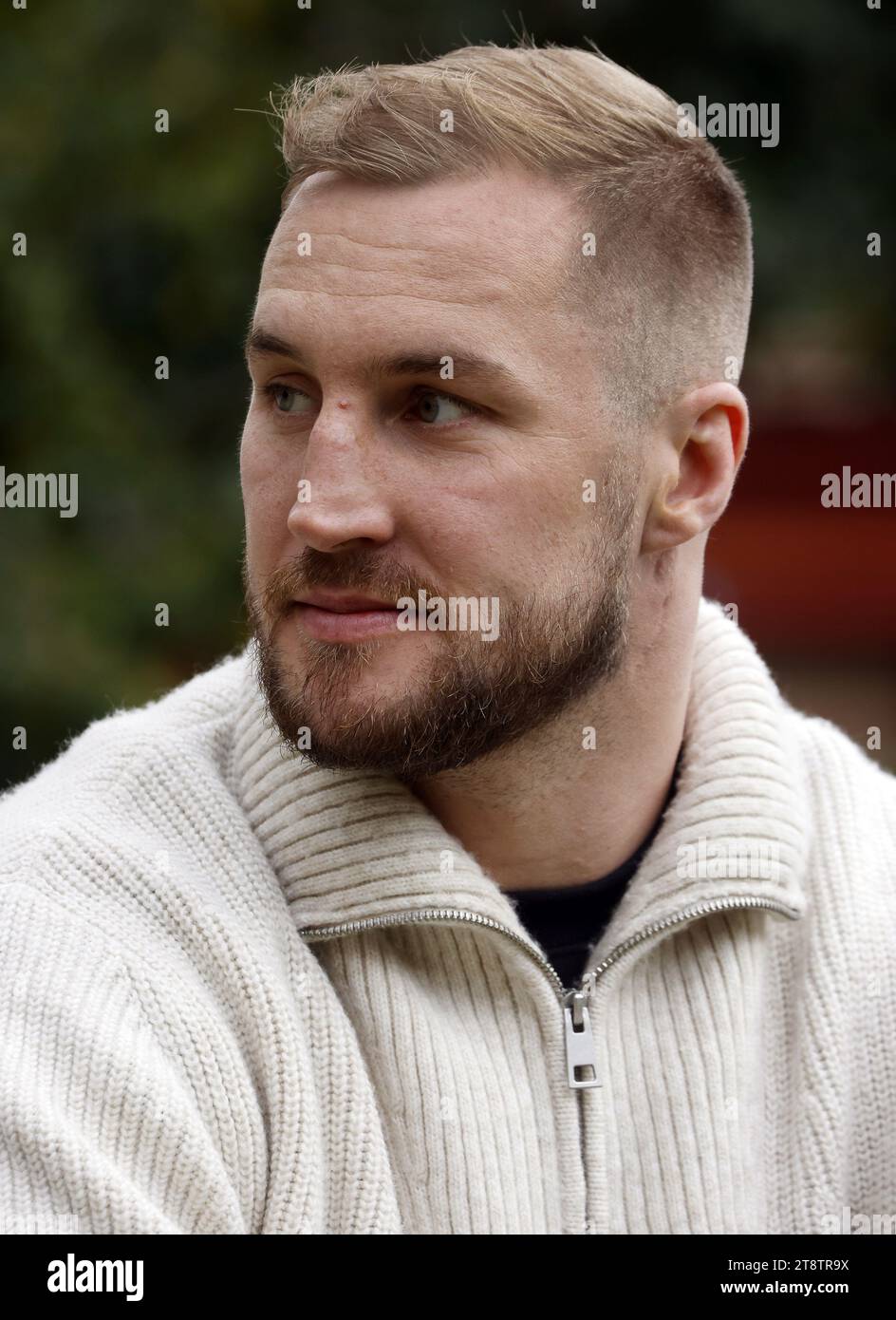 Swedish boxer hi-res stock photography and images - Alamy