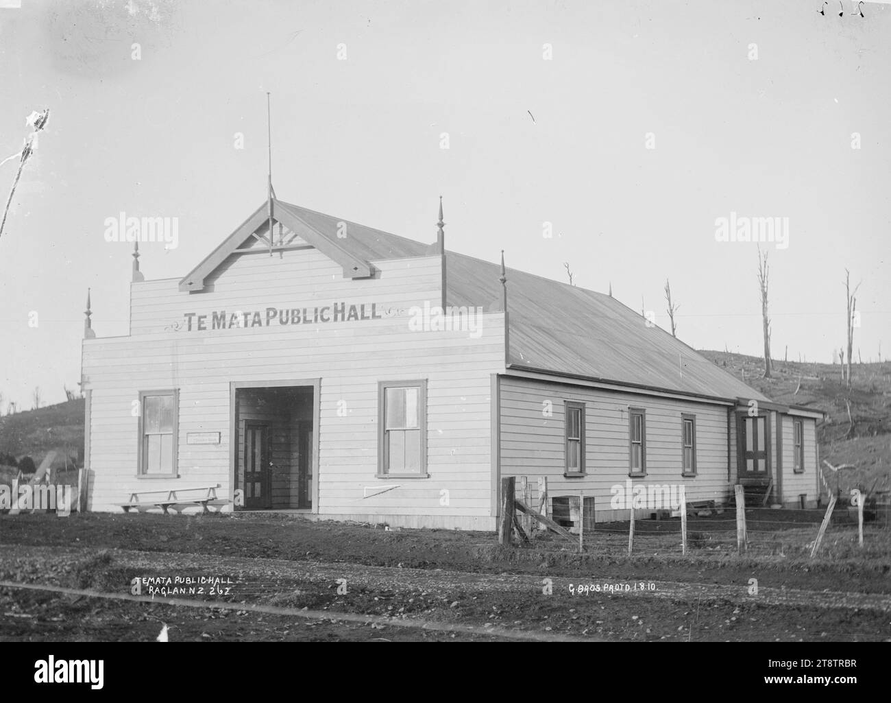 Te mata public hall hi-res stock photography and images - Alamy