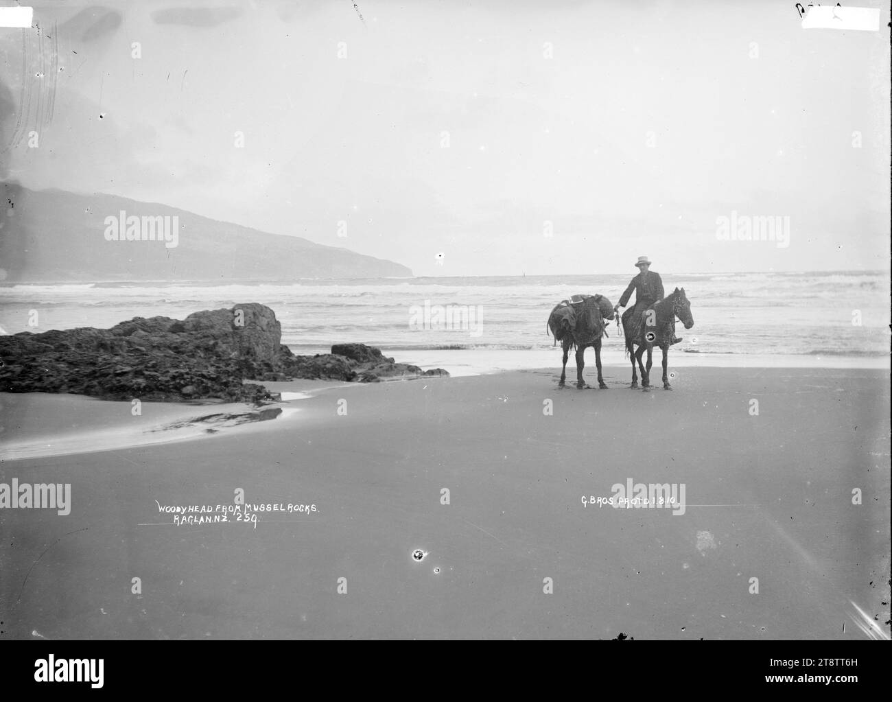 Rocks on head Black and White Stock Photos & Images - Alamy