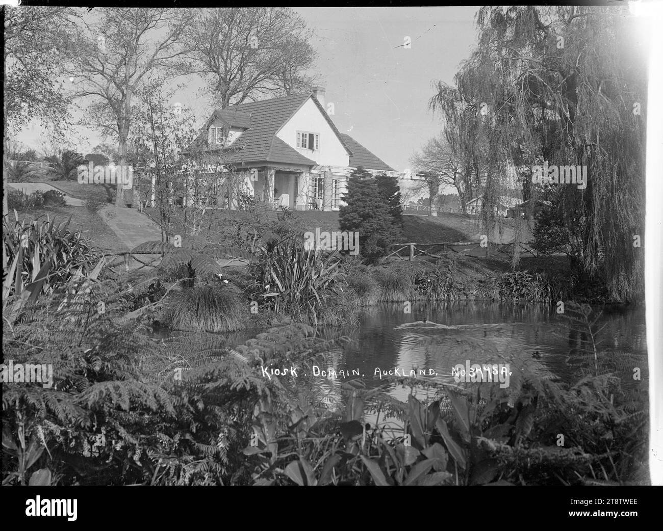 Tea Kiosk, Auckland, New Zealand Domain, View of the tea kiosk in the ...