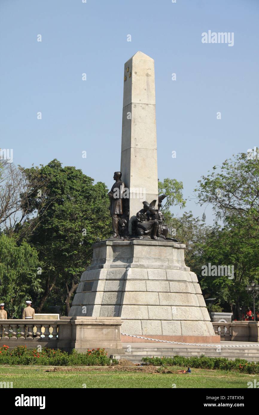 Jose Rizal Monument, Rizal Park, Manila, Philippines Stock Photo - Alamy