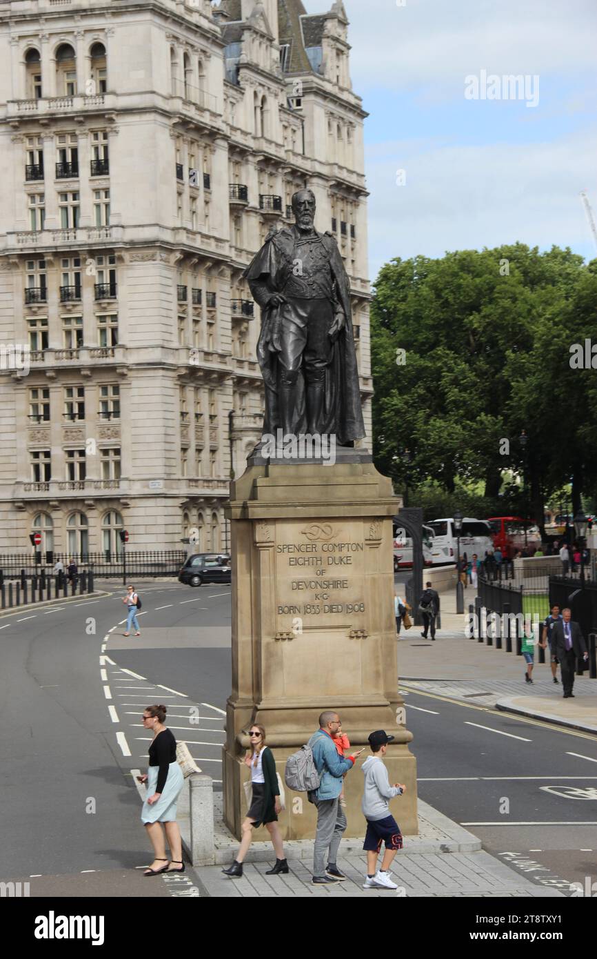London Spencer Compton Statue, London, England, UK Stock Photo - Alamy