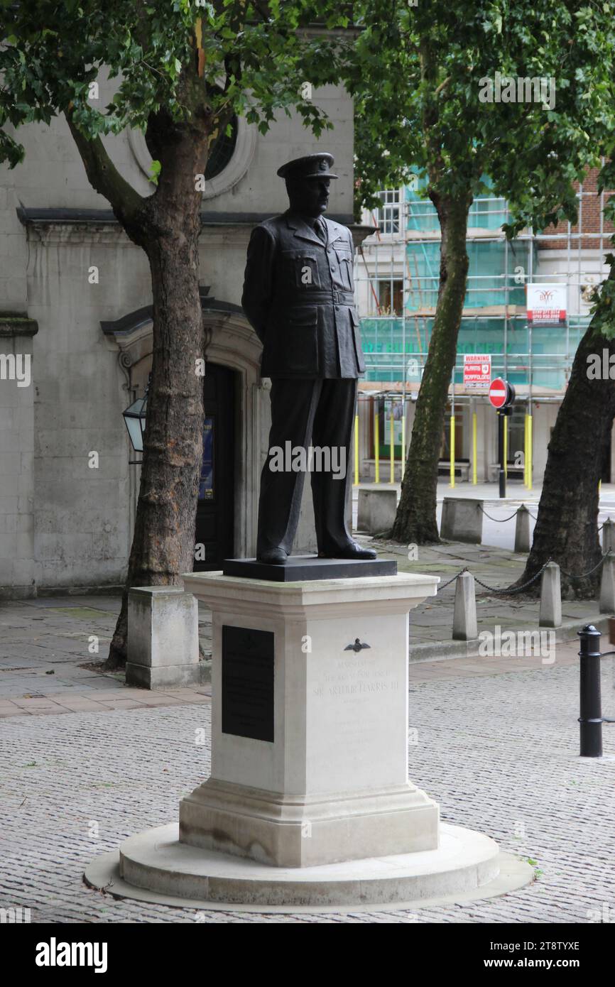 London Statue of Sir Arthur Harris, Royal Air Force, London, England ...
