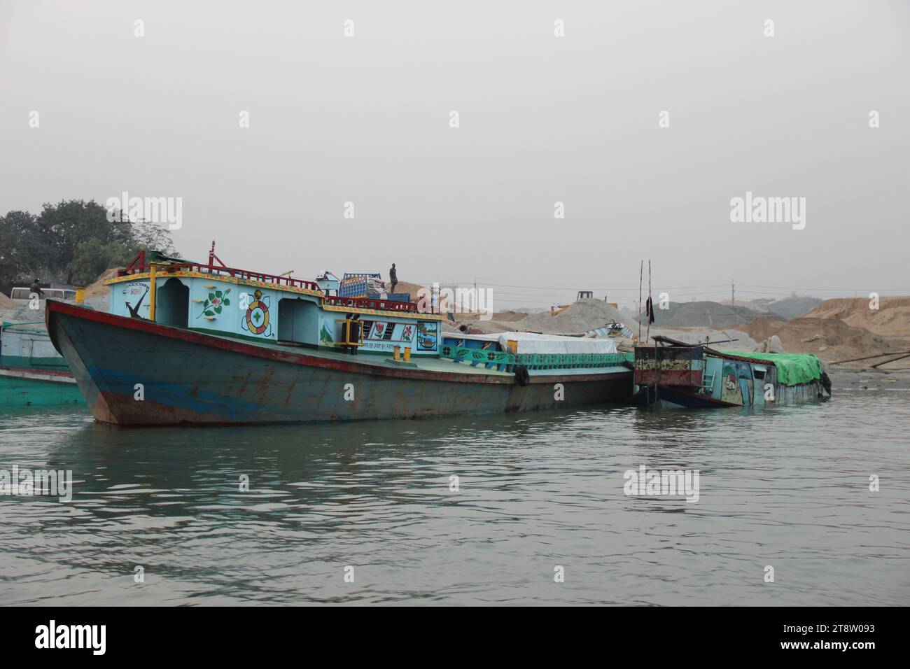 Meghna River, Dhaka, Dhaka, Bangladesh Stock Photo - Alamy