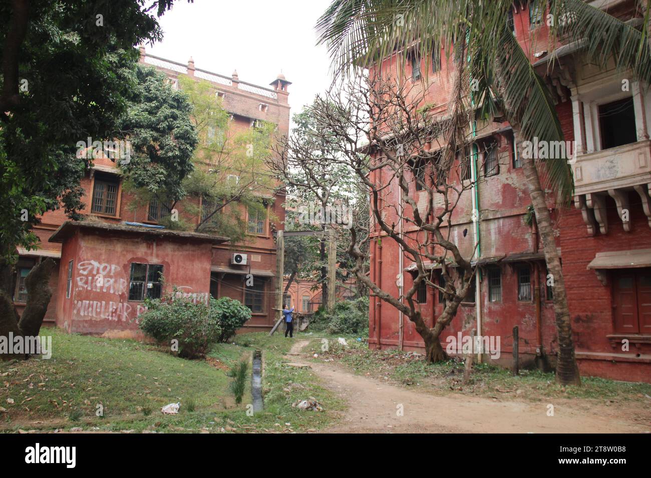 Dhaka university campus hi-res stock photography and images - Alamy