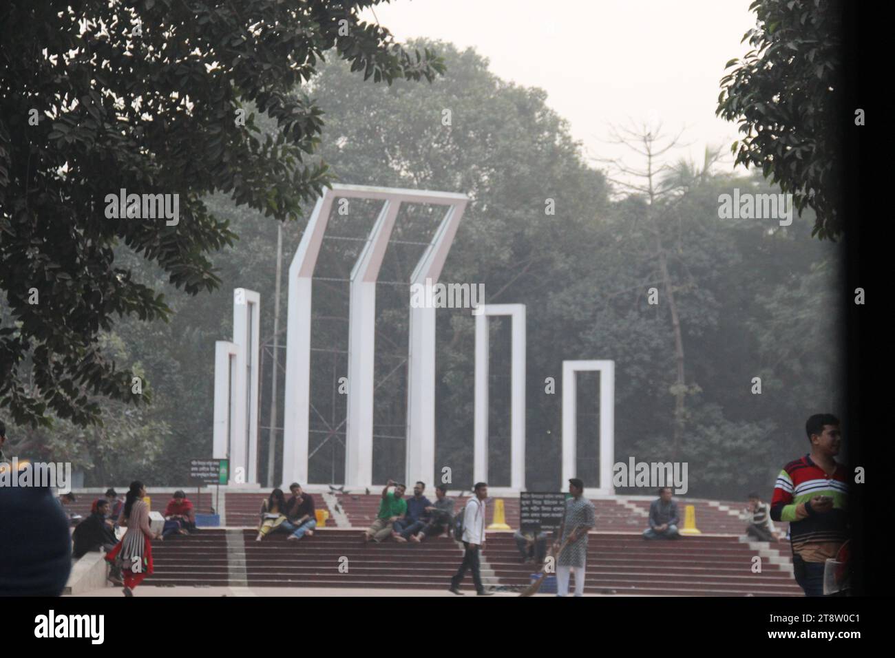 Shaheed Minar, Dhaka, Bangladesh Stock Photo - Alamy