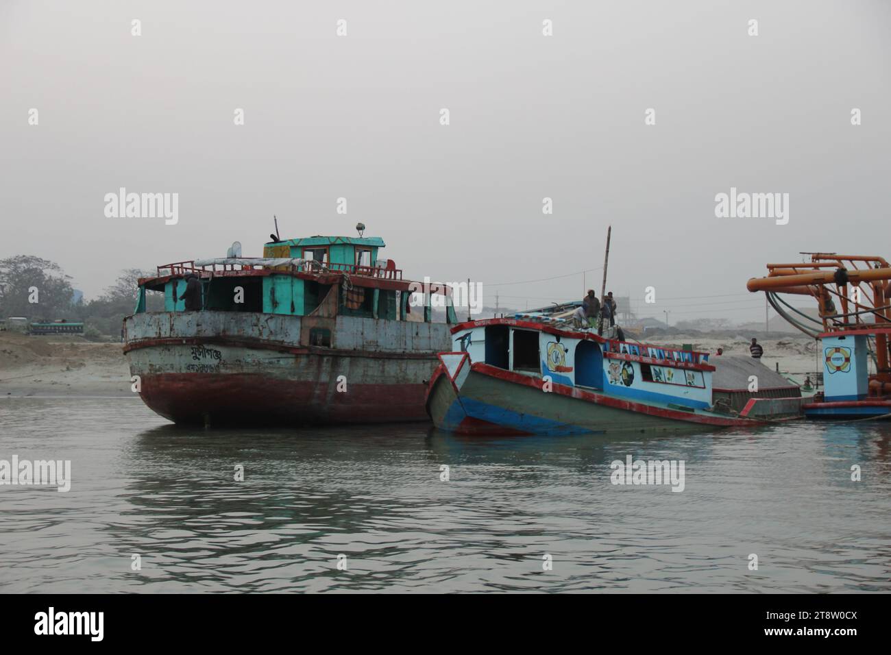 Meghna River, Dhaka, Dhaka, Bangladesh Stock Photo - Alamy