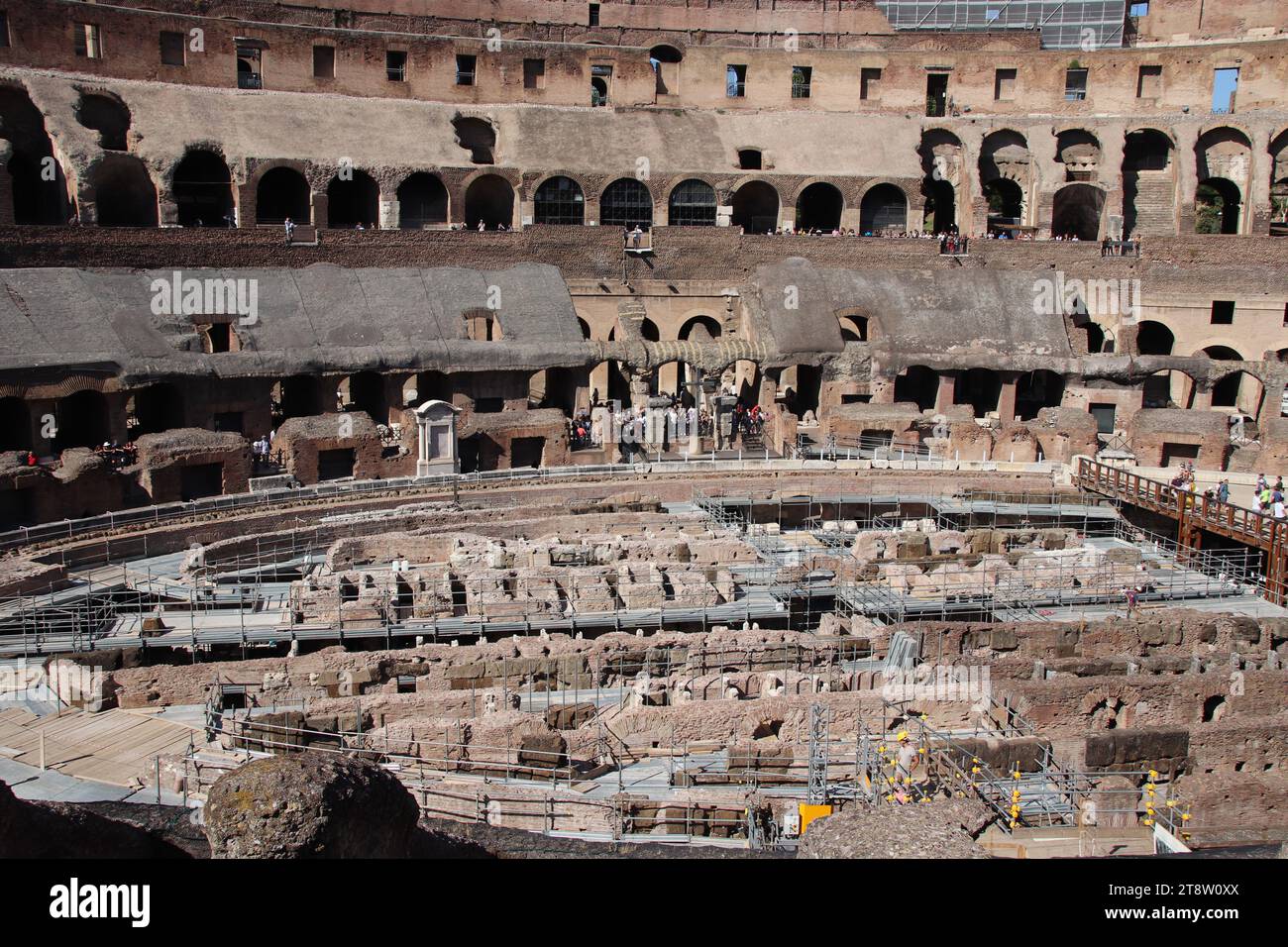 Colosseum, Ancient Rome Historic Center, Rome, Italy Stock Photo - Alamy