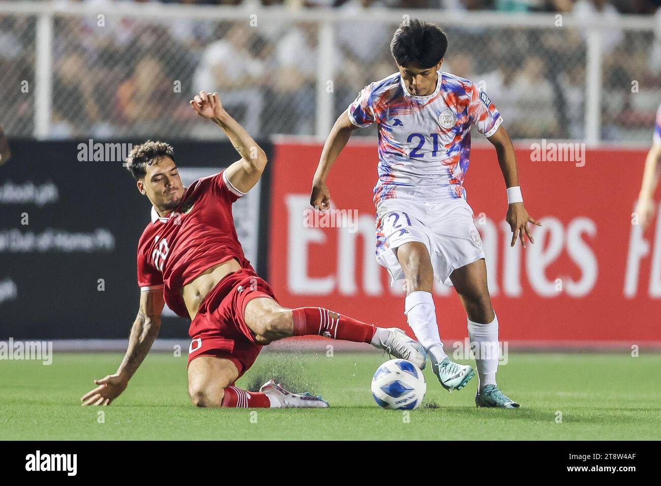 Manila, Philippines. 21st Nov, 2023. Santiago Rublico (R) of the ...