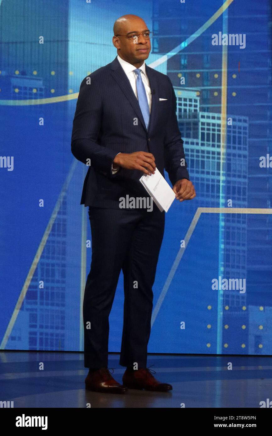 NEW YORK, NY- NOVEMBER 20: DeMarco Morgan on the set of Good Morning ...