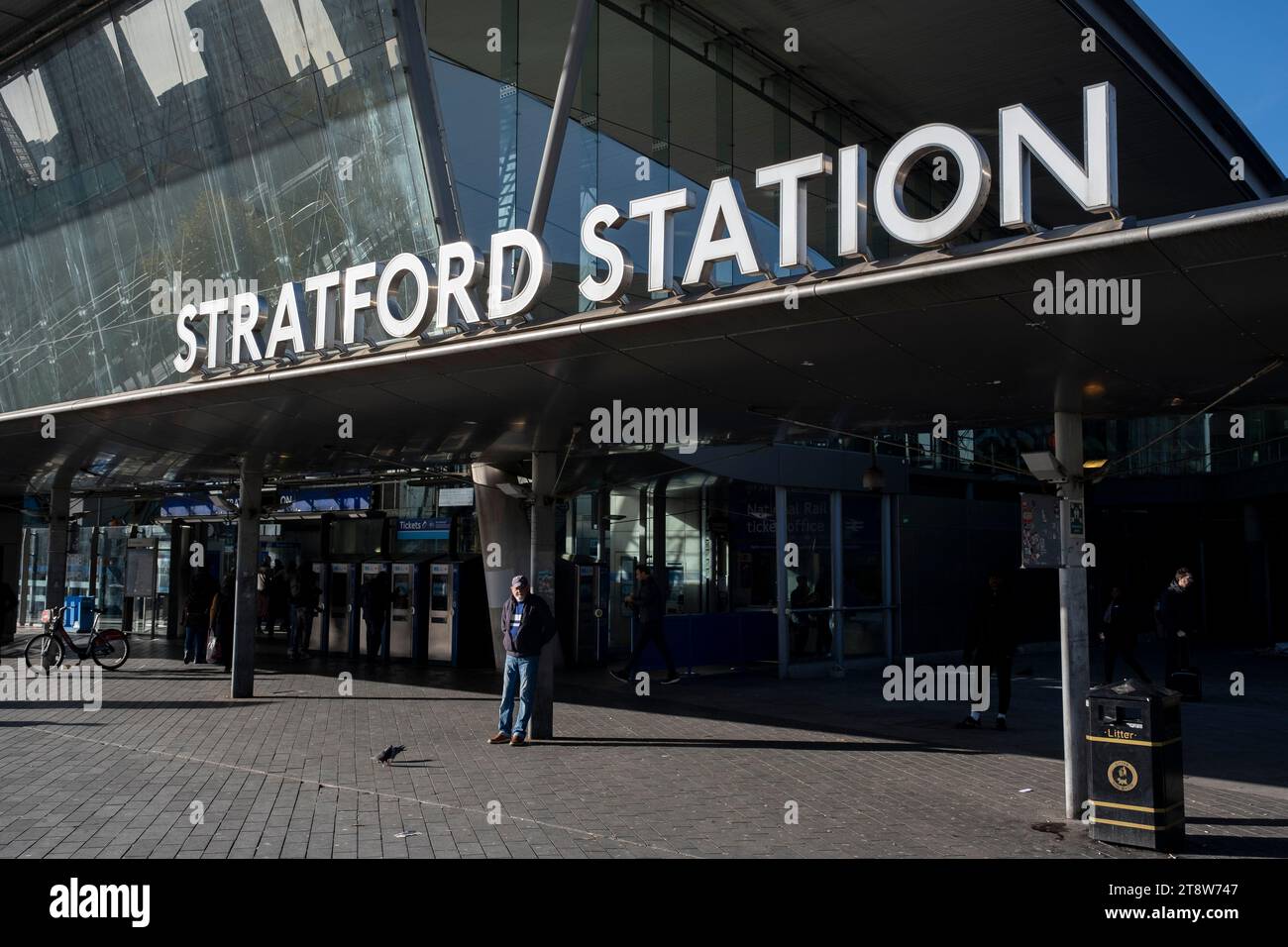 Multi level rail transport hi-res stock photography and images - Alamy
