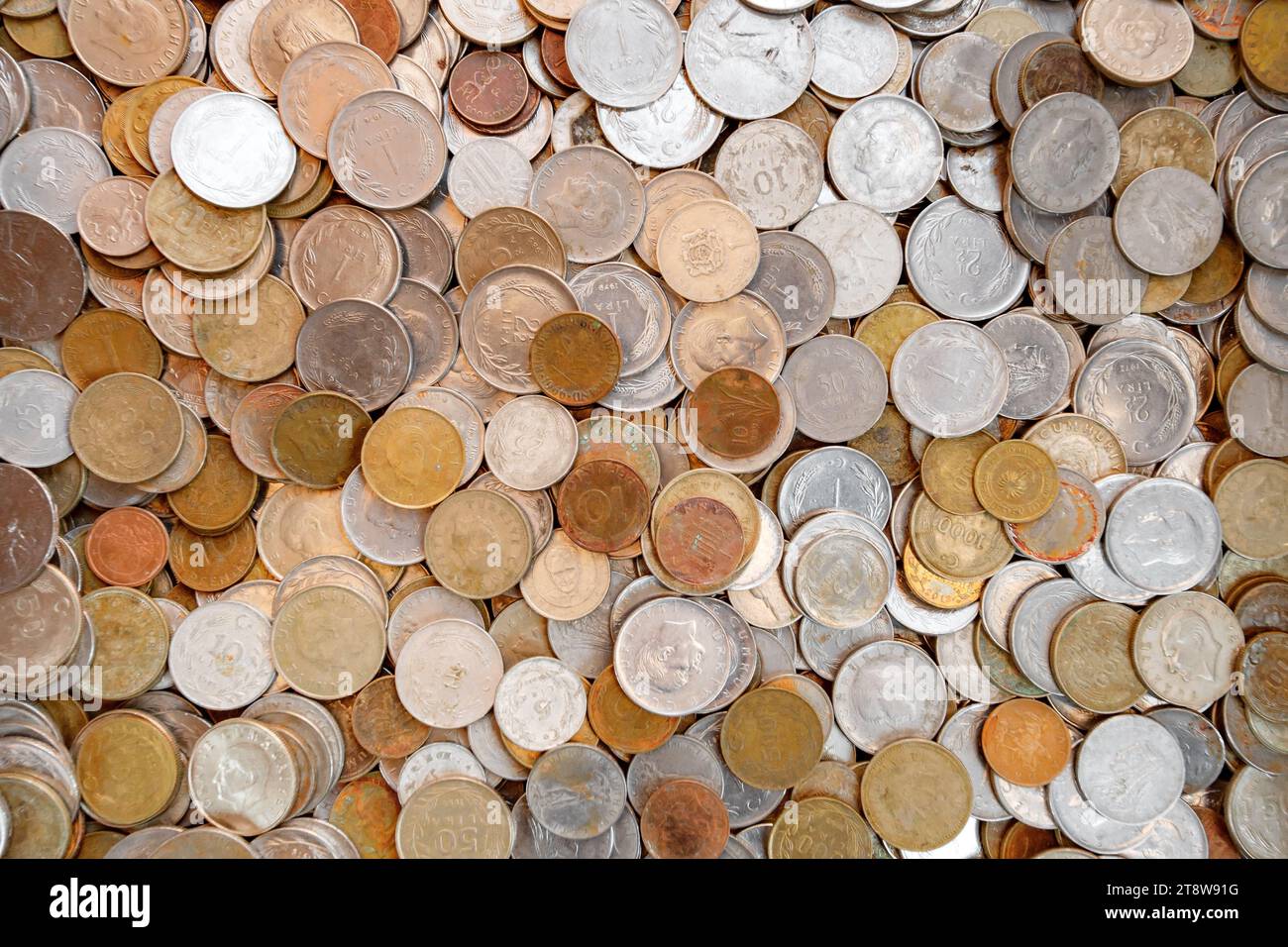 Money bulk hi-res stock photography and images - Alamy