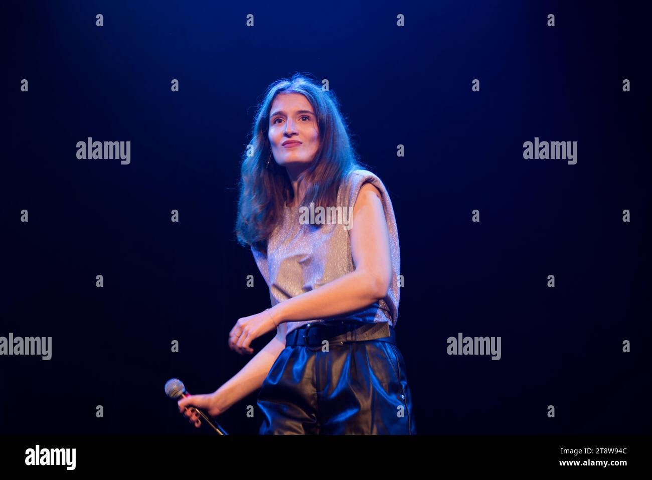 Paris, France. 20th Nov, 2023. Heloise performs on the Alhambra stage ...