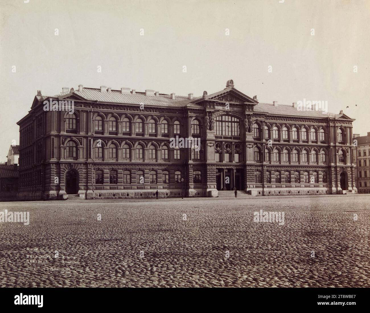 Ateneum building hi-res stock photography and images - Alamy