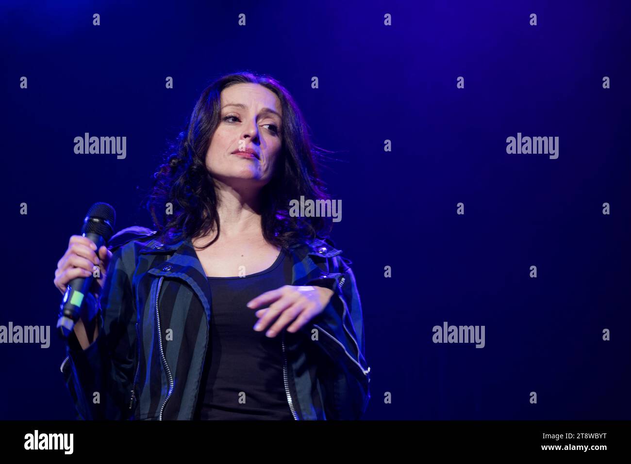 Paris, France. 20th Nov, 2023. Singer Patia performs on the Alhambra ...