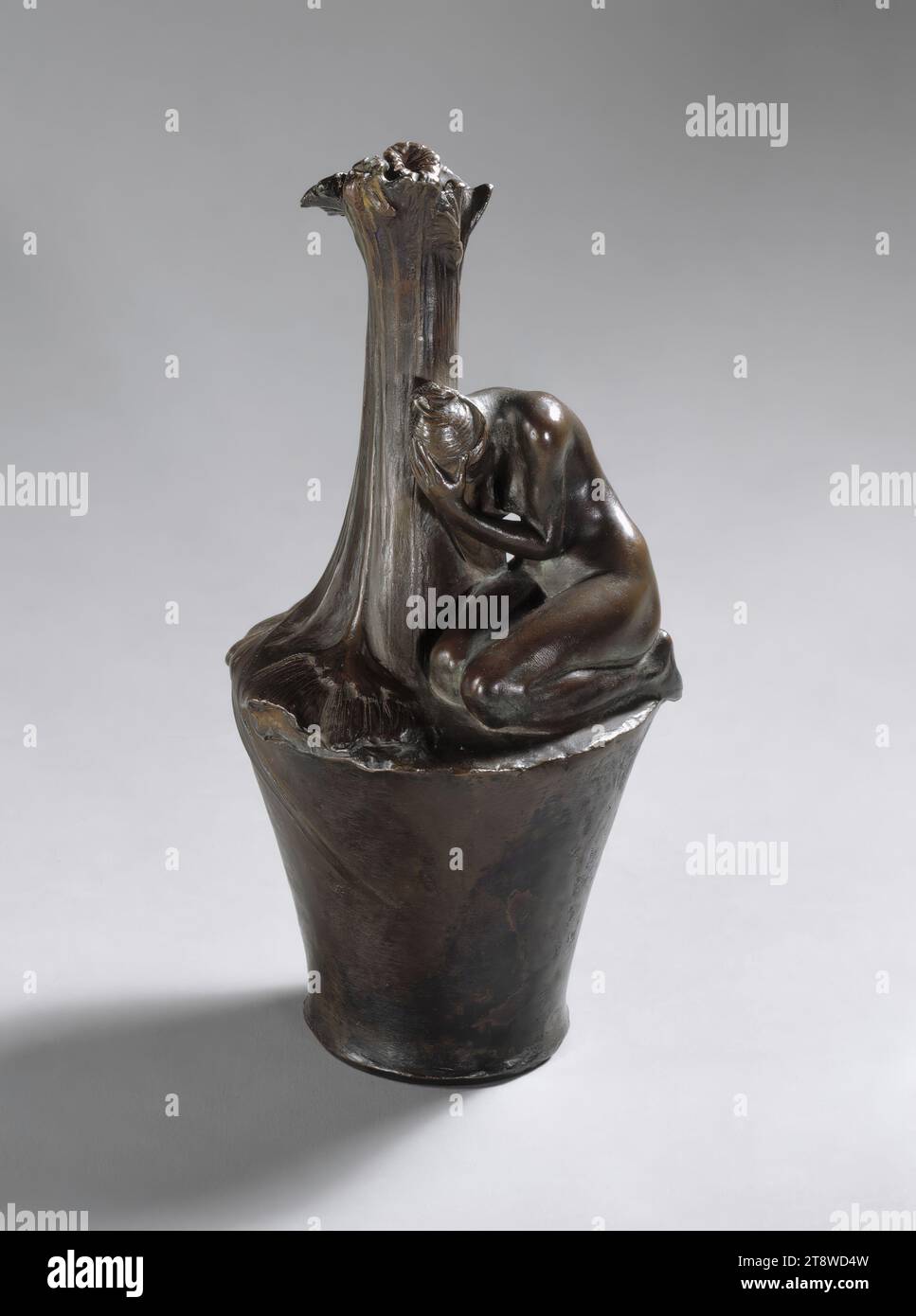 Lachrymatory hi-res stock photography and images - Alamy