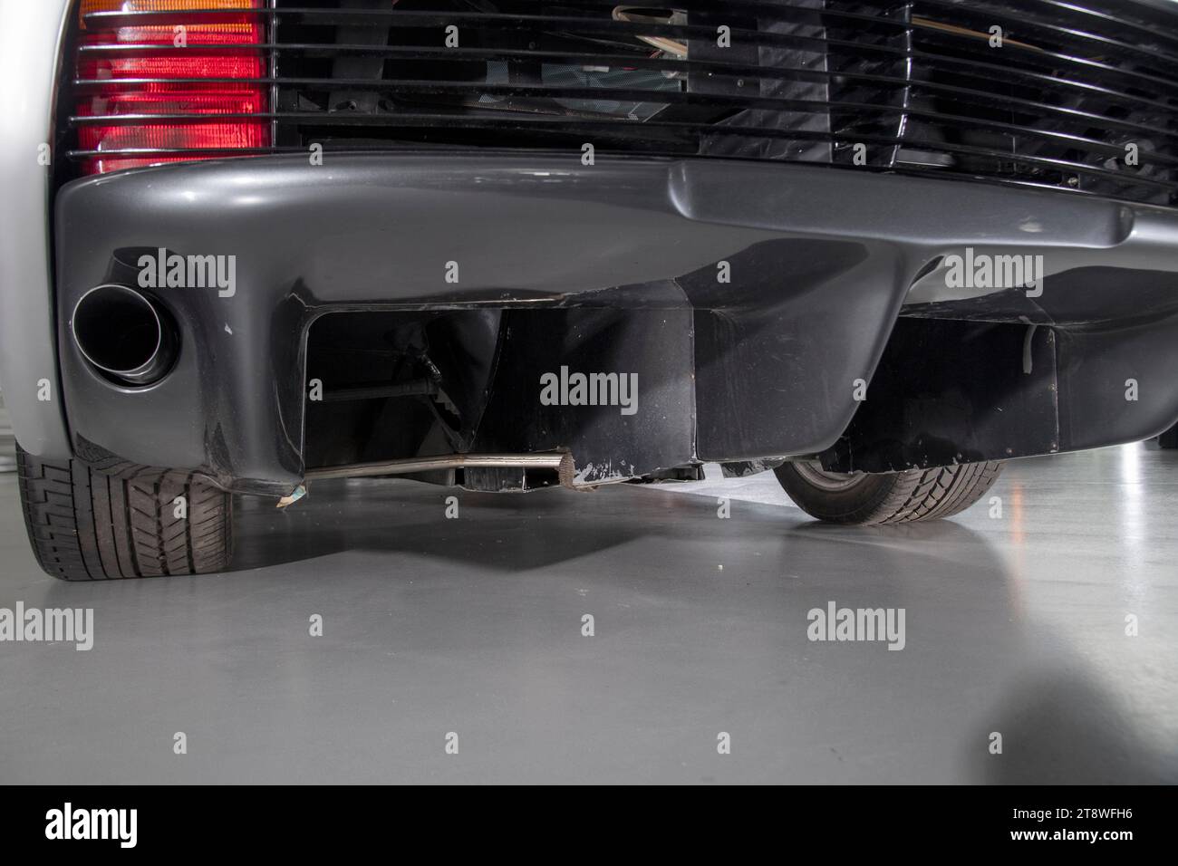 1992 Jaguar XJ220 British 1990s supercar Stock Photo - Alamy