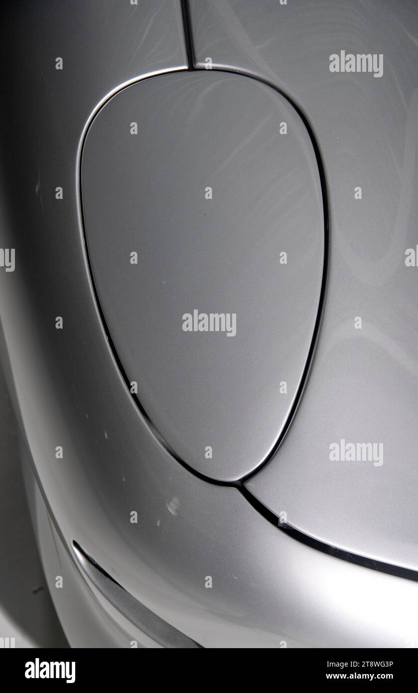 Prototype concept car Jaguar XJ220 British 1990s supercar in Gaydon ...