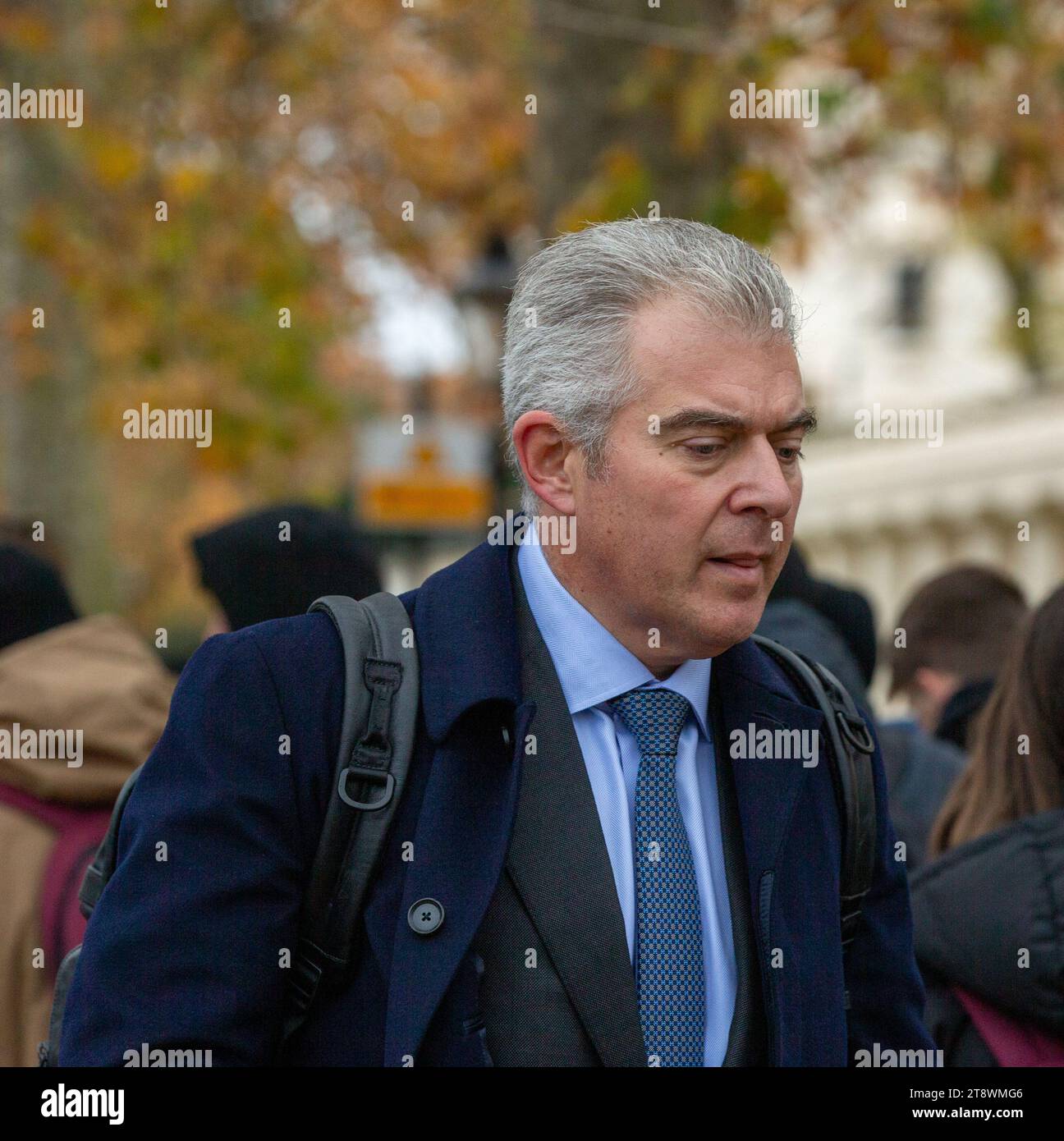 London, UK. 21st Nov 2023. Brandon Lewis walking in The Mail Credit ...