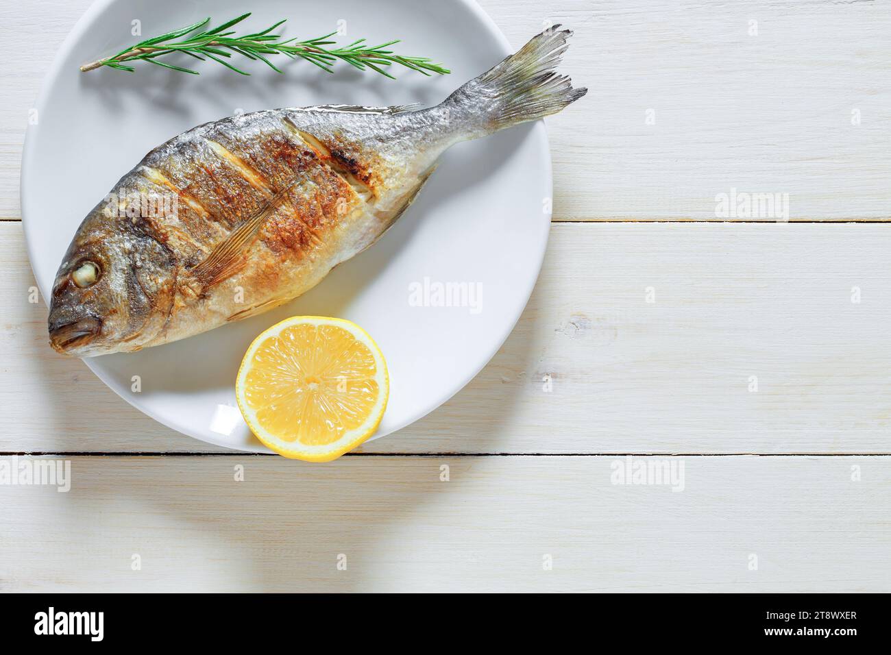 Fried rosemary hi-res stock photography and images - Alamy
