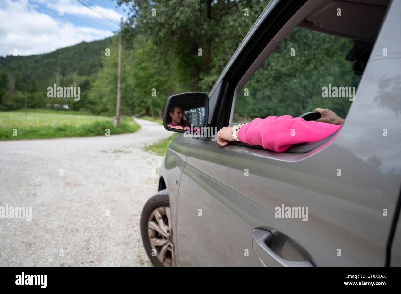 Woman leaning on elbow hi-res stock photography and images - Alamy