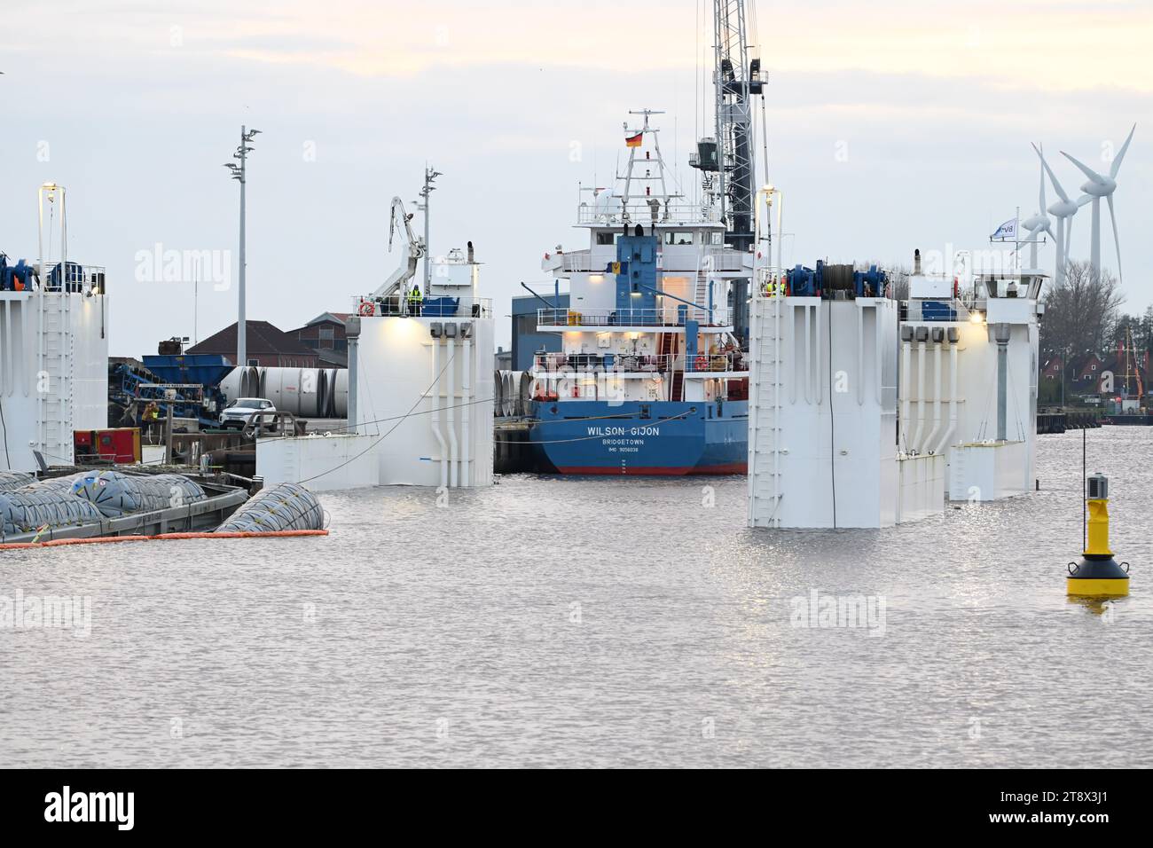 Emden, Germany. 21st Nov, 2023. The inland waterway vessel "Sabine ...