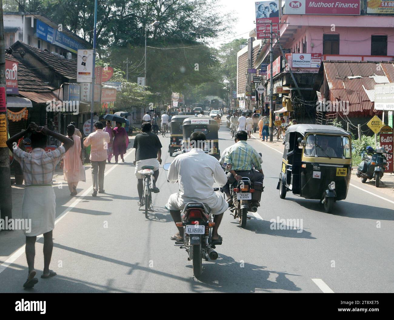 Kerala verkehr hi-res stock photography and images - Alamy