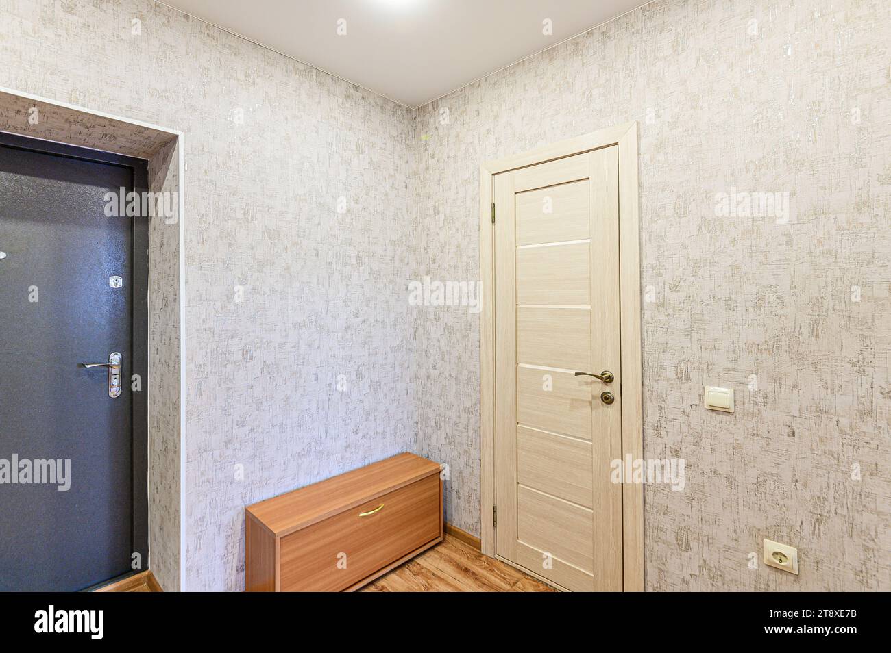 interior apartment corridor, hallway, doors Stock Photo - Alamy