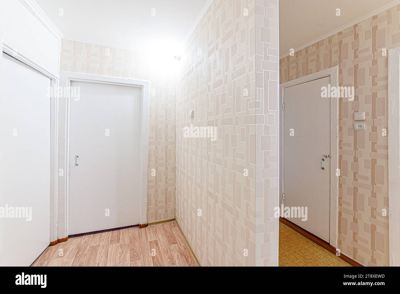 interior apartment corridor, hallway, doors Stock Photo - Alamy