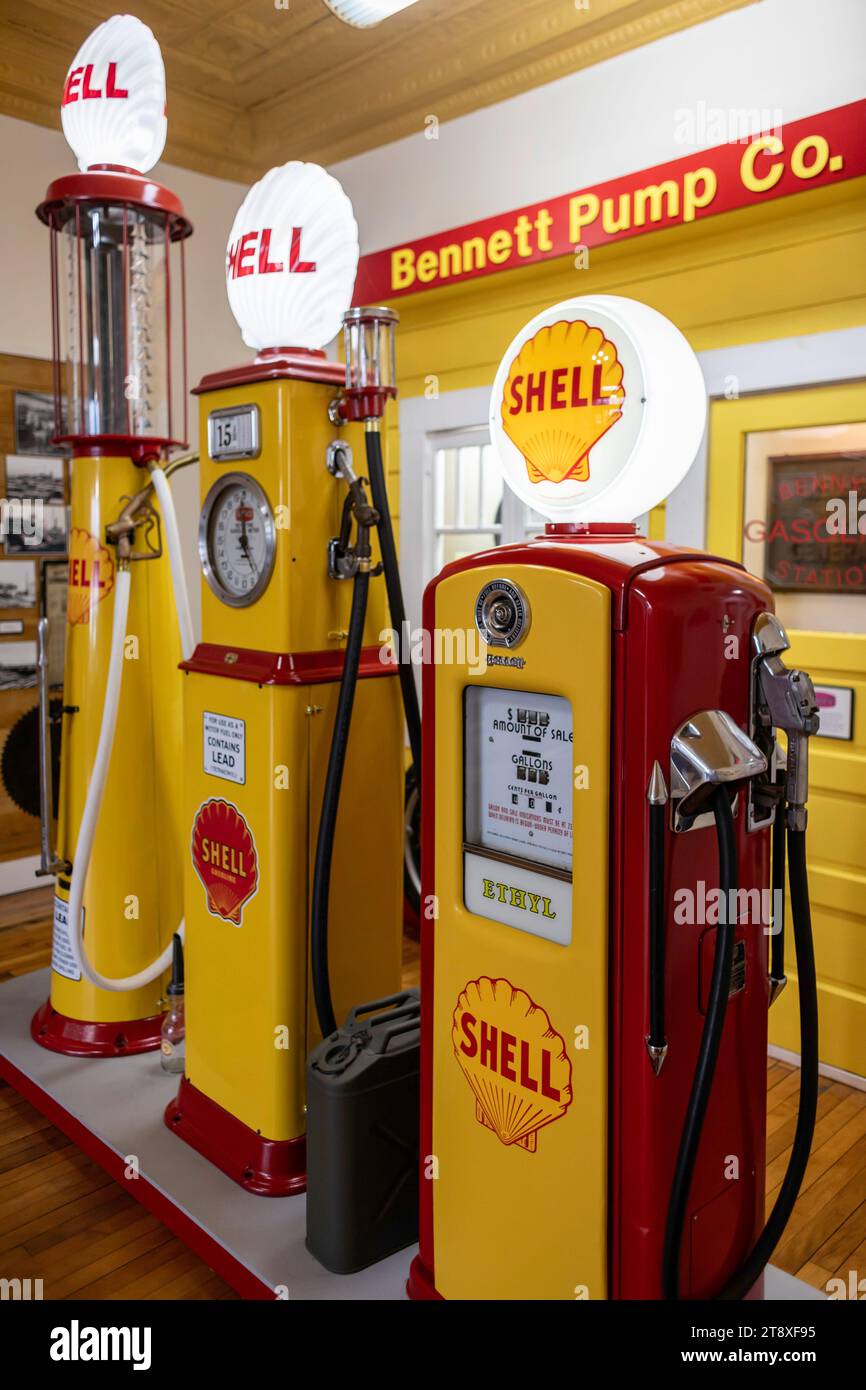 Bennett pump hi-res stock photography and images - Alamy