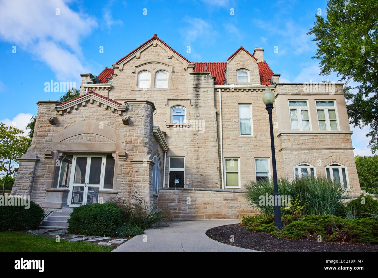 Building at Minnetrista Museum and Gardens mansion under cloudy blue ...